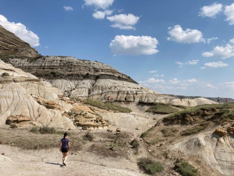 Ultimate Guide to the Fascinating Drumheller Hoodoos and Hoodoos Trail ...