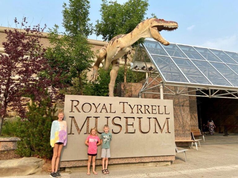 Royal Tyrrell Museum: 7 Reasons to Visit This Fascinating Drumheller ...