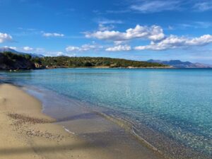 A Guide to Crete’s Gorgeous Voulisma Beach | Routinely Nomadic