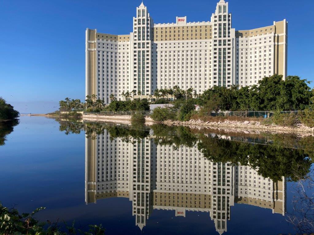 Riu Mazatlán Emerald Bay: An Honest Review and Visitor’s Guide ...